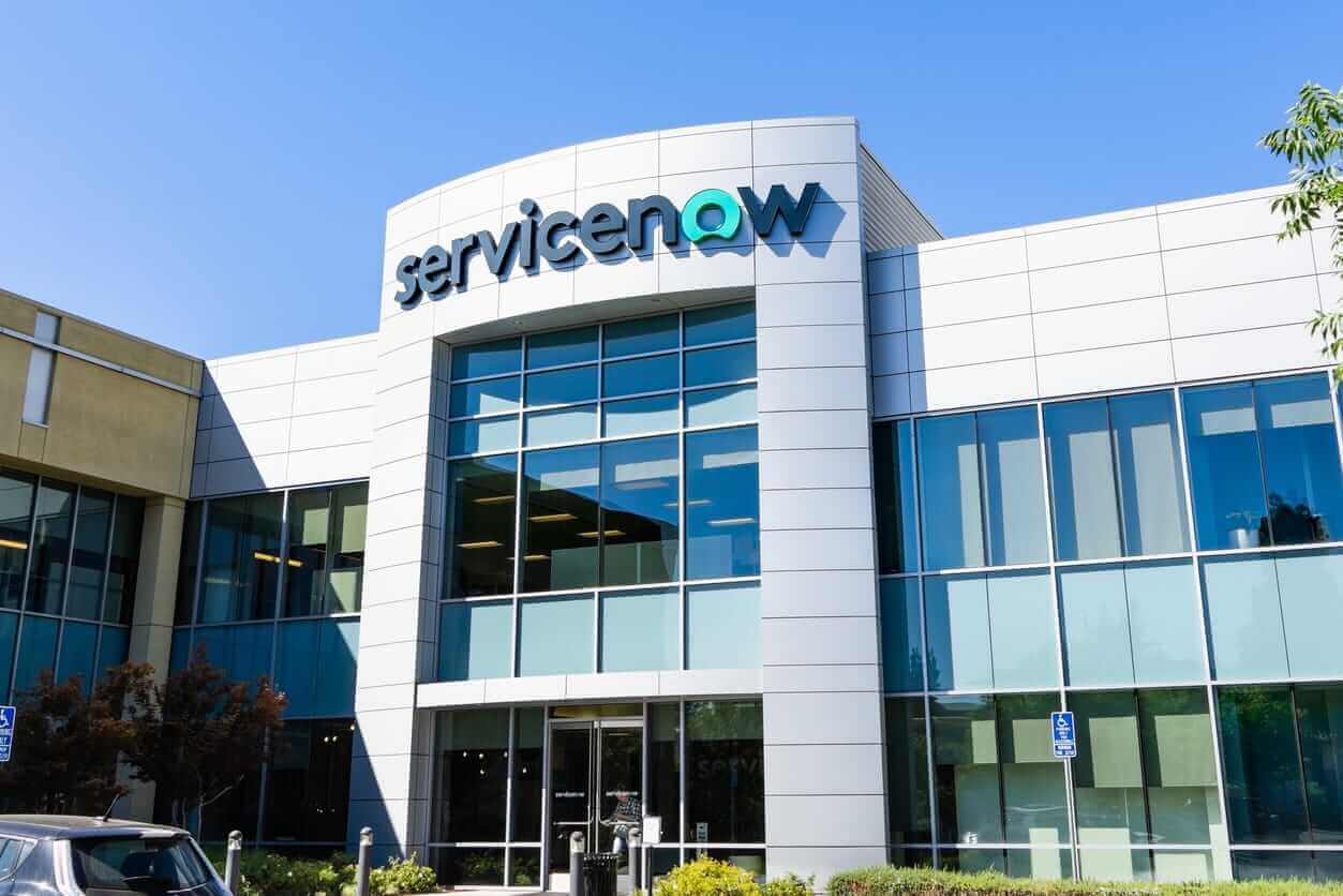 Servicenow stock store